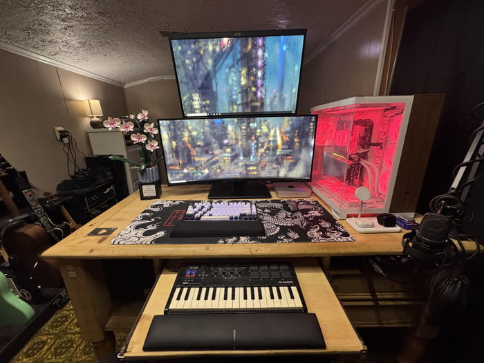 Finally got a tower! gamer/music set up. any tips? - 9GAG