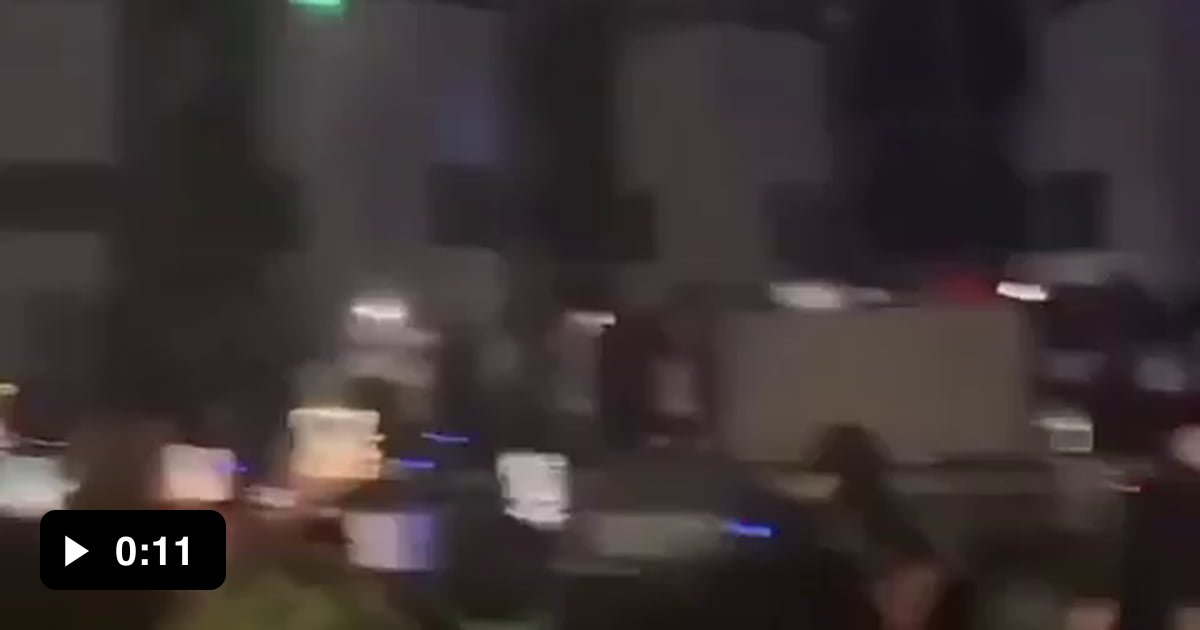 Stage Collapse - 9GAG