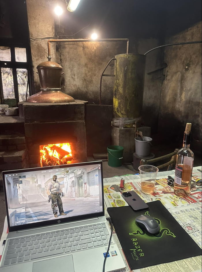 Rate my setup - 9GAG