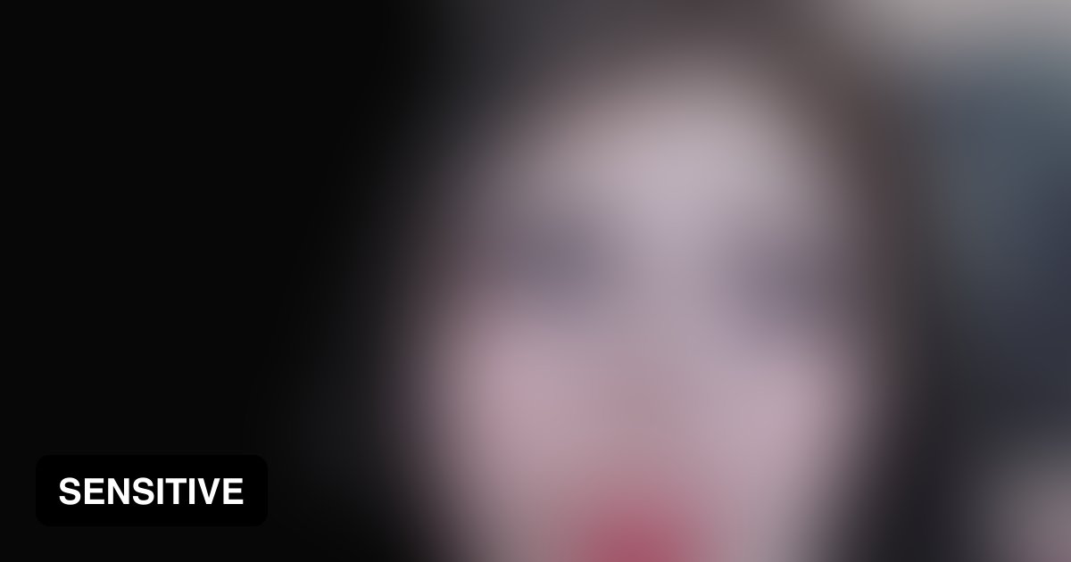 Capt i need help, who's she? - 9GAG