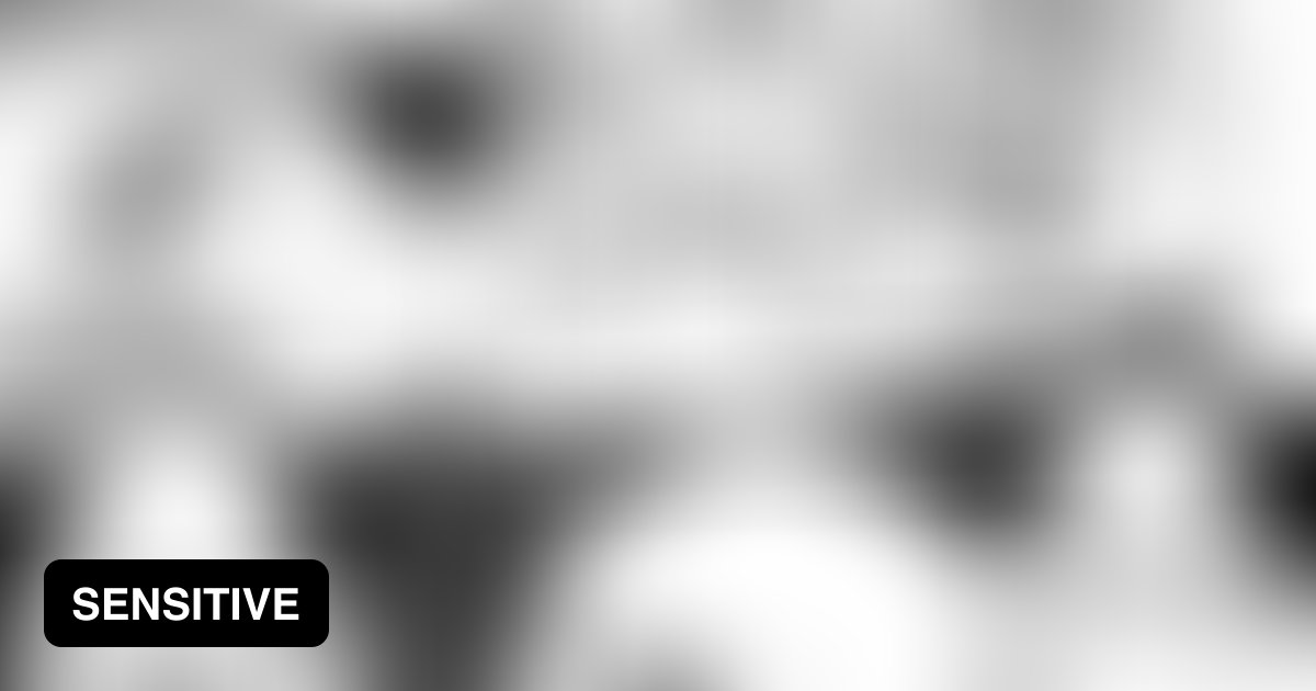 Can we make a template with Remilia ? - 9GAG