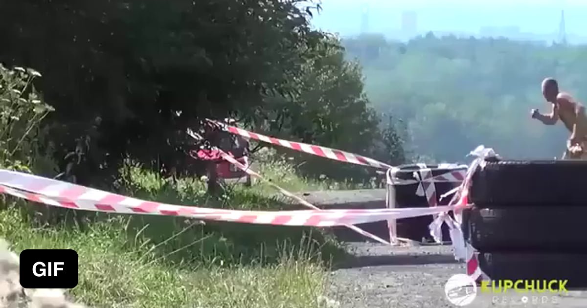 Red Ones Go Faster! - 9GAG