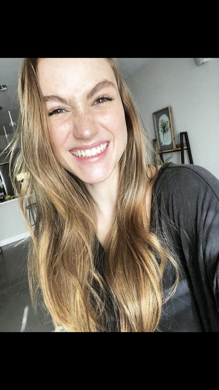 Madison Lintz - 9GAG