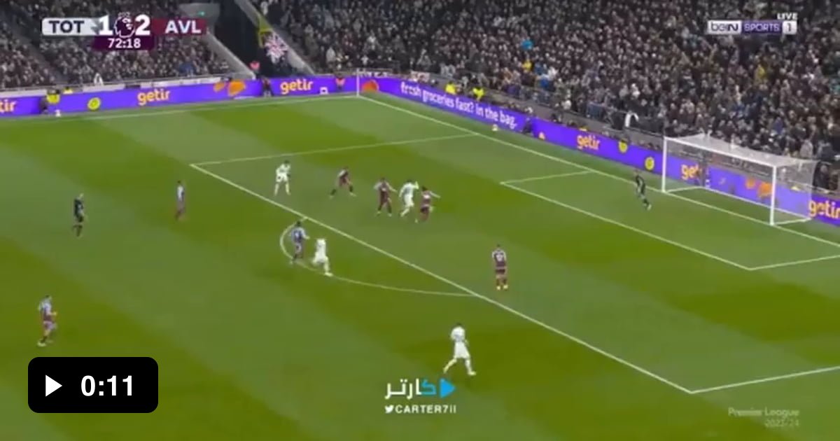 Great double save by Emiliano Martinez - 9GAG