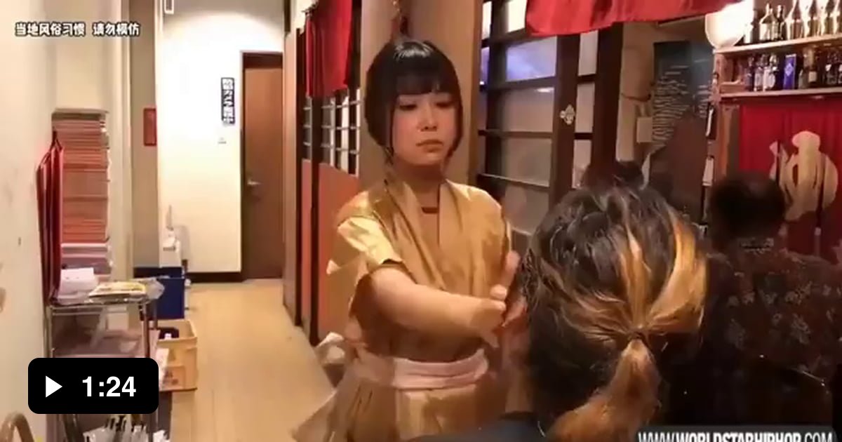 People pay 2 get slapped around in this Japanese restaurant! - 9GAG
