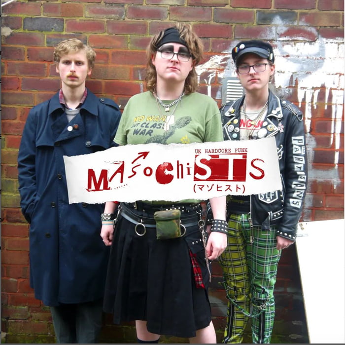 The most badass punk band I've ever seen...... - 9GAG