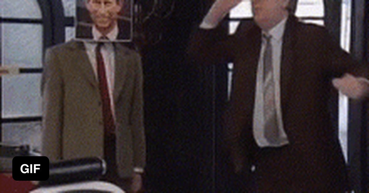 God Save The King - 9GAG