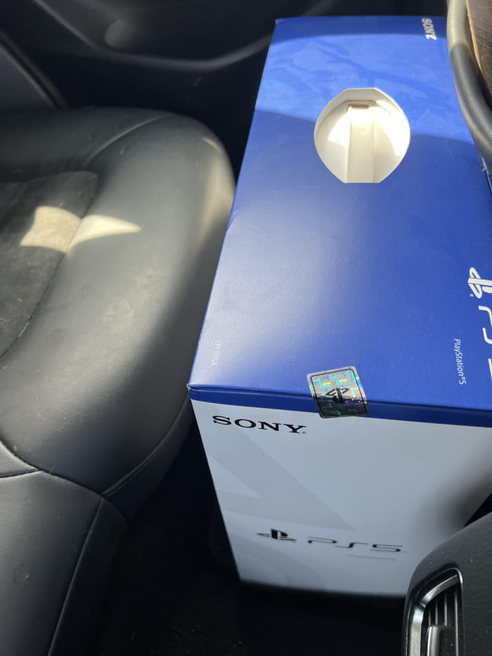 Went out to buy a PS5 and bought a PS5. - 9GAG