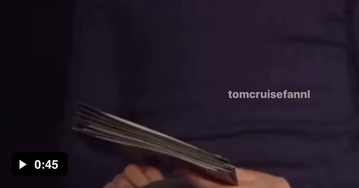 Tom Cruise clinging of things - 9GAG