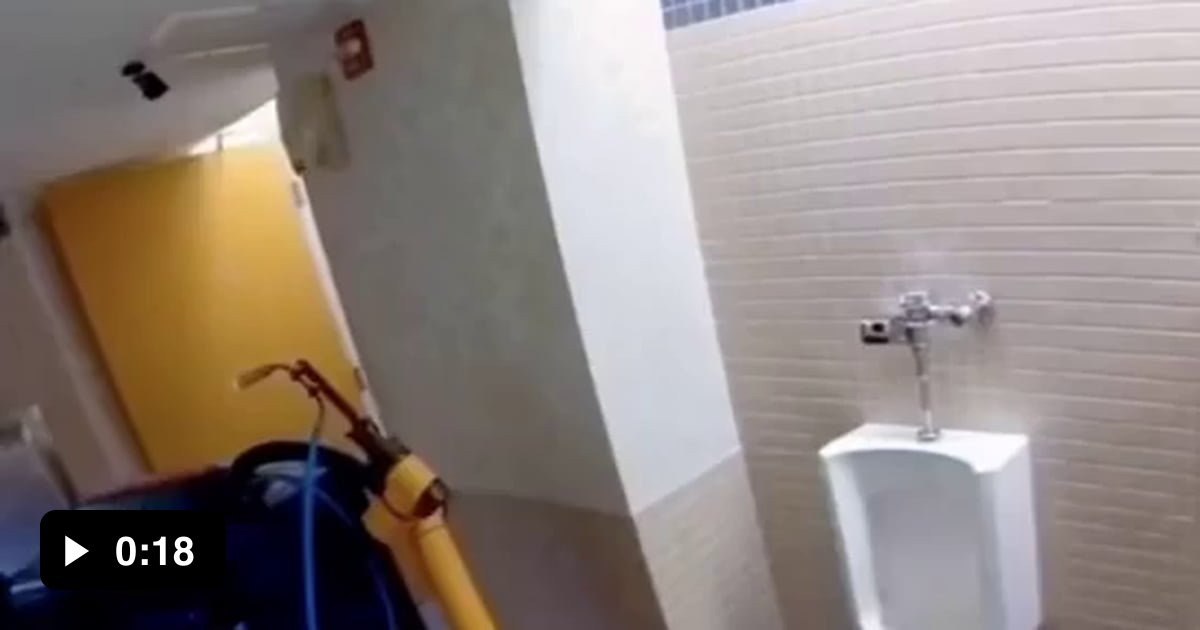 Bathroom cleaning robot - 9GAG