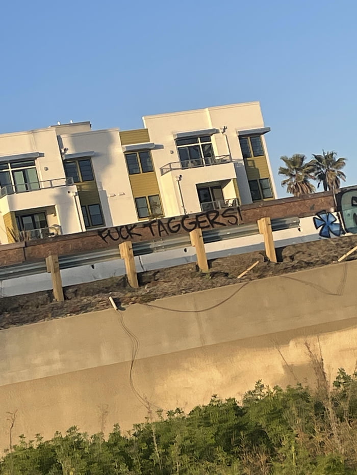 Ventura , California - 9GAG