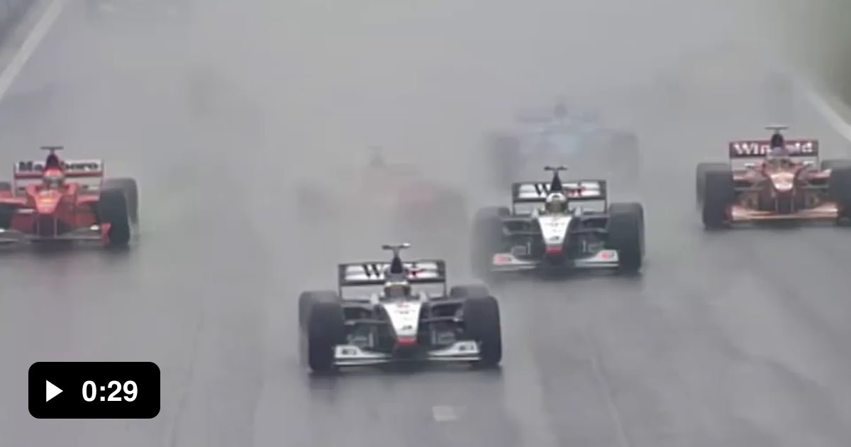 Thirteen cars involved in a crash at the 1998 Belgian Grand Prix - 9GAG