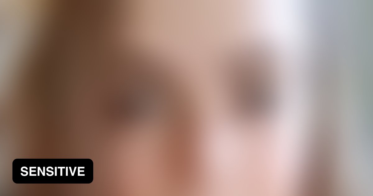 Eye contact challenge - 9GAG