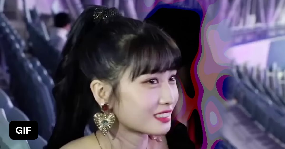 Momo 9gag