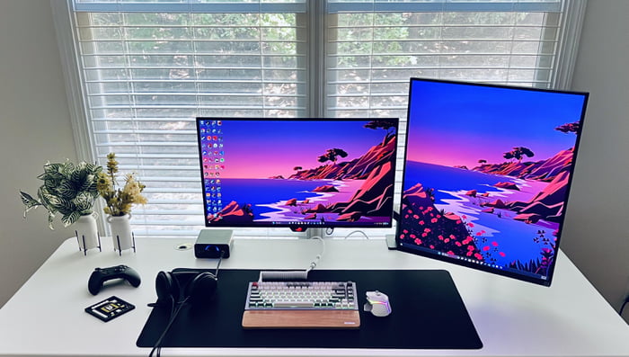 Always evolving but here is the current gaming/productivity setup - 9GAG
