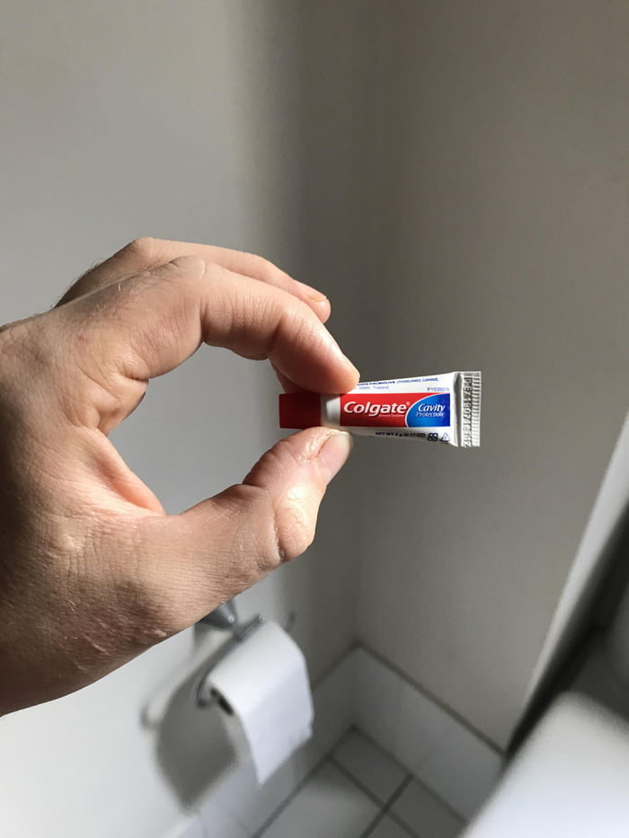 This tiny toothpaste - 9GAG
