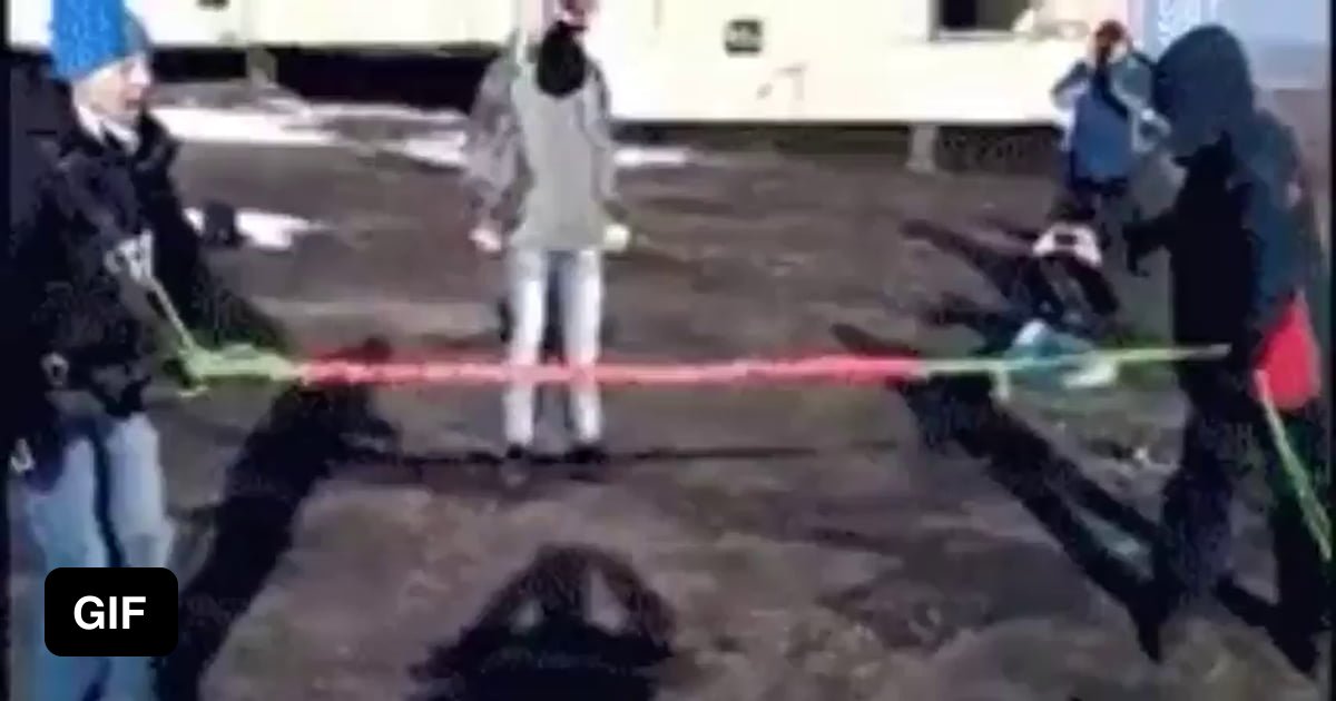 Forgetting to let go of the bungee cord what could go wrong - 9GAG