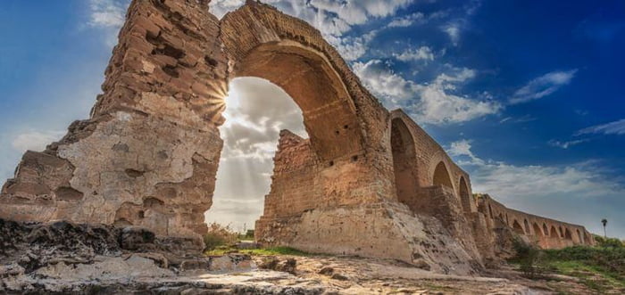 Band e Kaiser (Caesar's bridge), most eastern roman bridge and dam ...