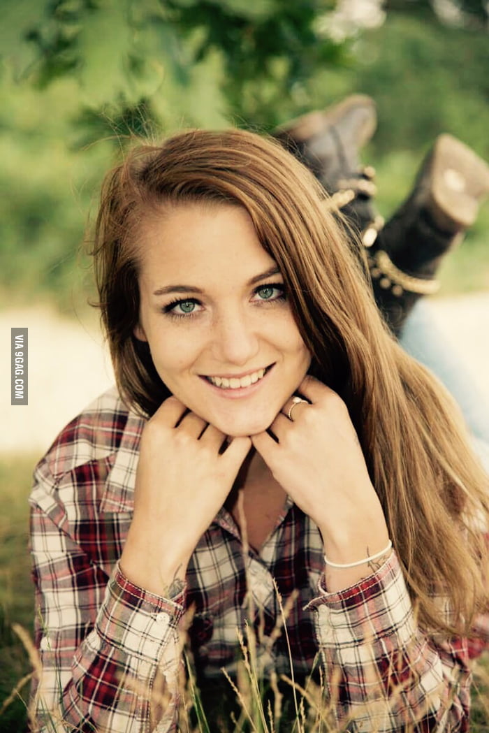 Hi, I am the half Hungarian, half dutch girl! Nice to meet you all! - 9GAG