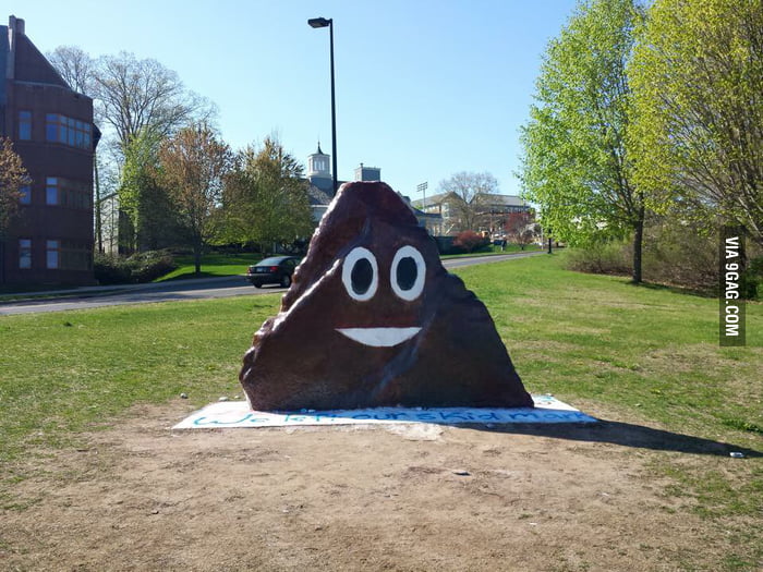 Someone painted the poop emoji on the spirit rock at my university - 9GAG