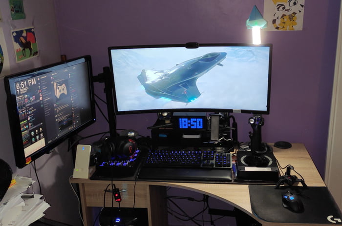 Rate my setup - 9GAG