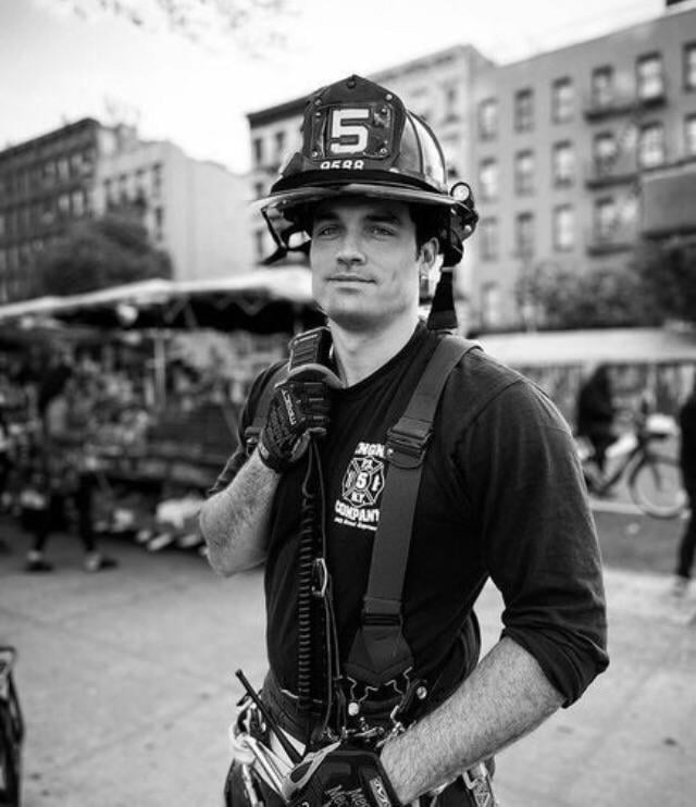 Ridiculously handsome NYC firefighter - 9GAG
