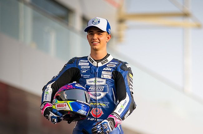 Press F for Jason. - 9GAG