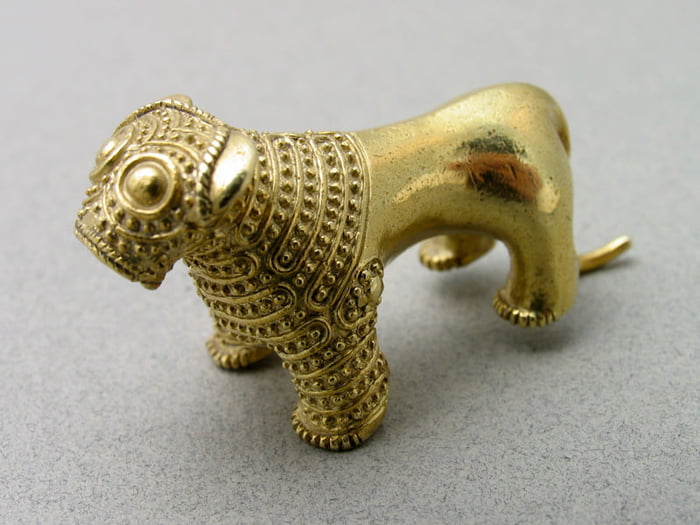 Golden lion from the Ancient Kingdom in #Colchis (Modern-day Georgia ...