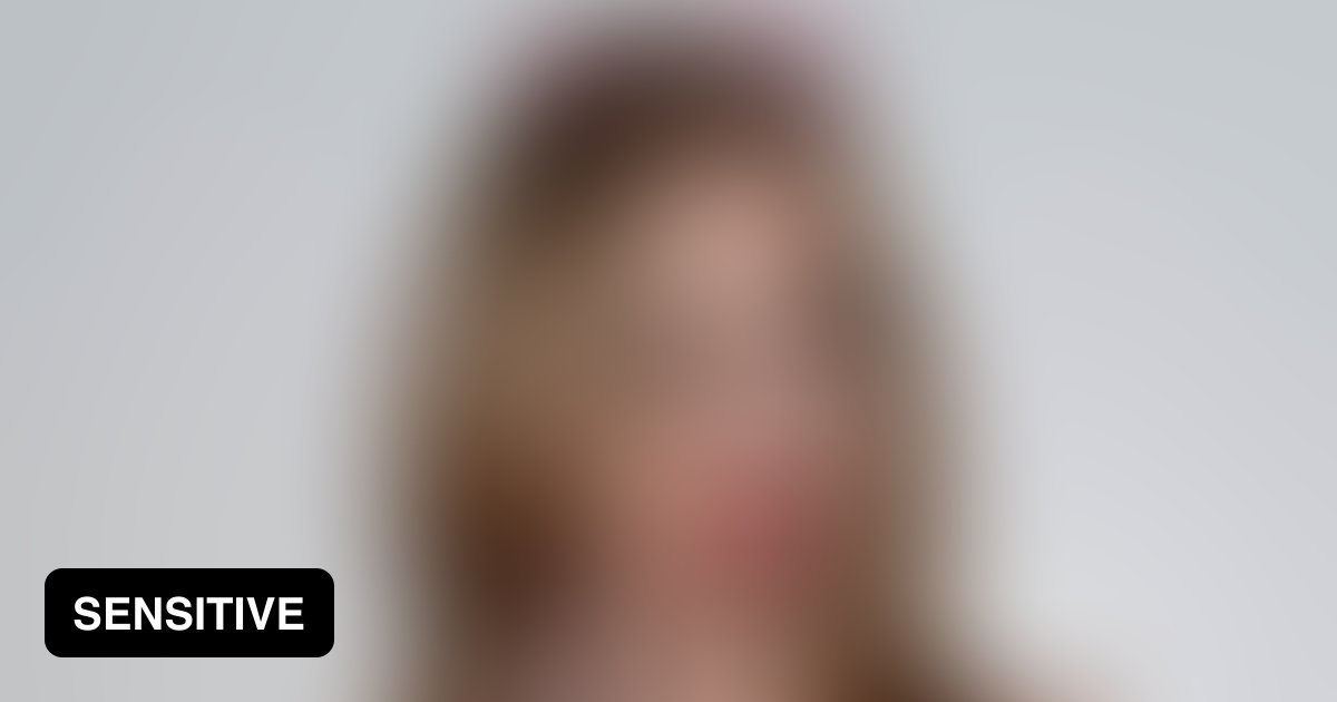 Samara Weaving Is Smoking Hot 9gag