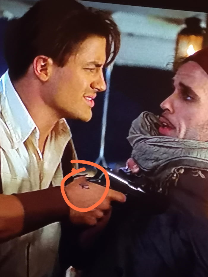 In The Mummy (1999) they show rick is a Medjai, before its revealed in ...