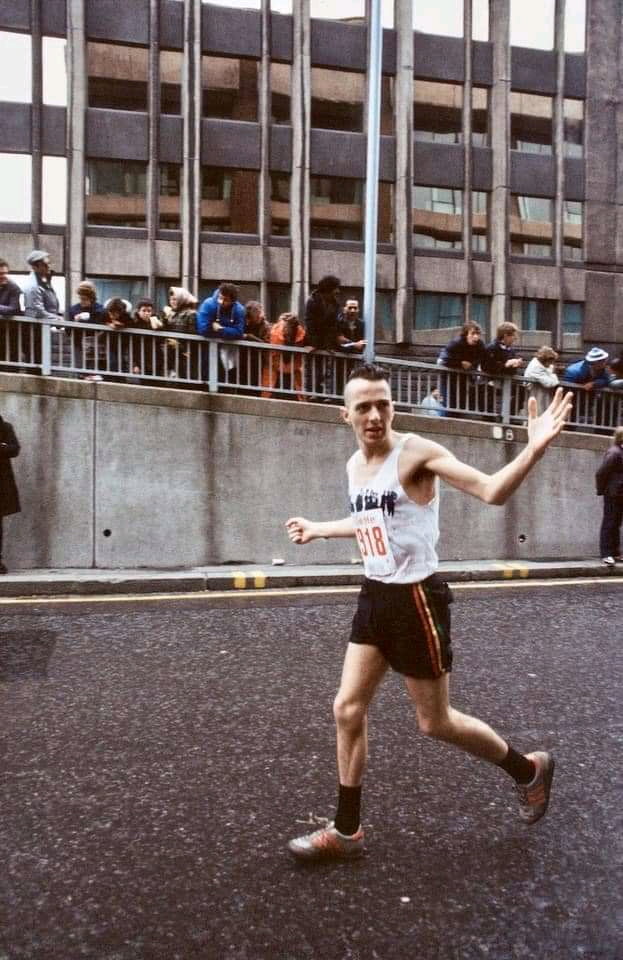 Joe Strummer. April 17th, 1983. London Marathon. - 9GAG