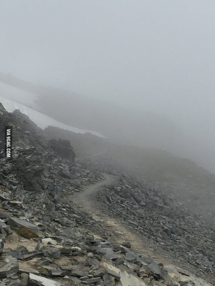 What I imagine Frodo and Sam's journey up Mount Doom looked like. Mt. Rainier, Washington. - 9GAG