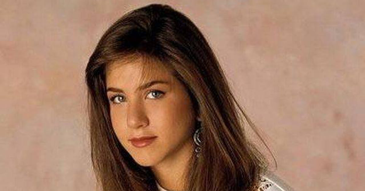 Jennifer 1990 - 9GAG