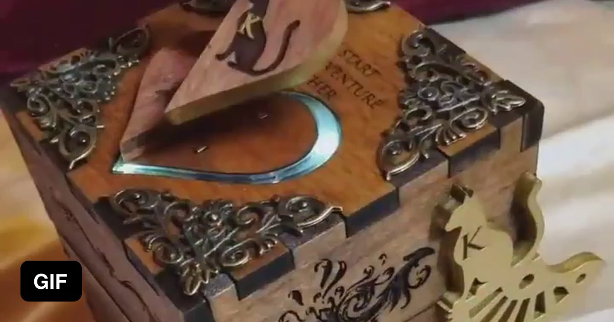 Magic Engagement Ring Box - 9GAG