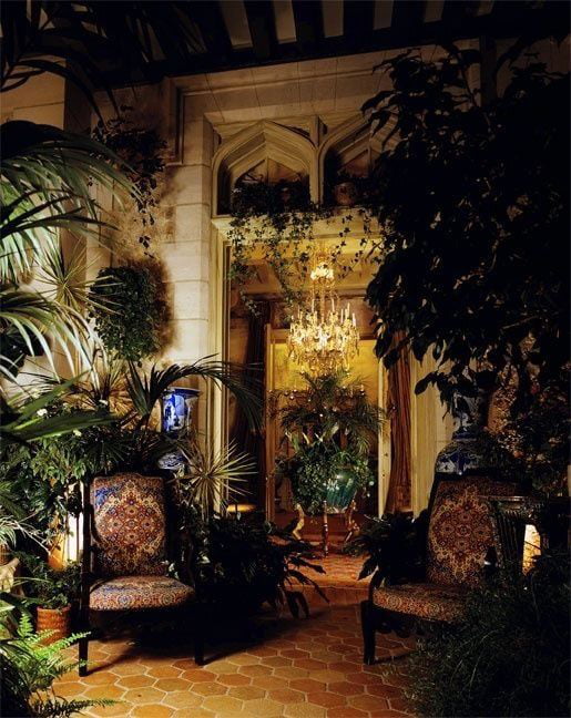 Tropical Gothic - 9GAG