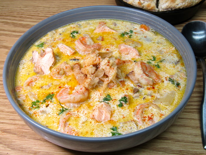 Smoked Cod Seafood Chowder - 9GAG