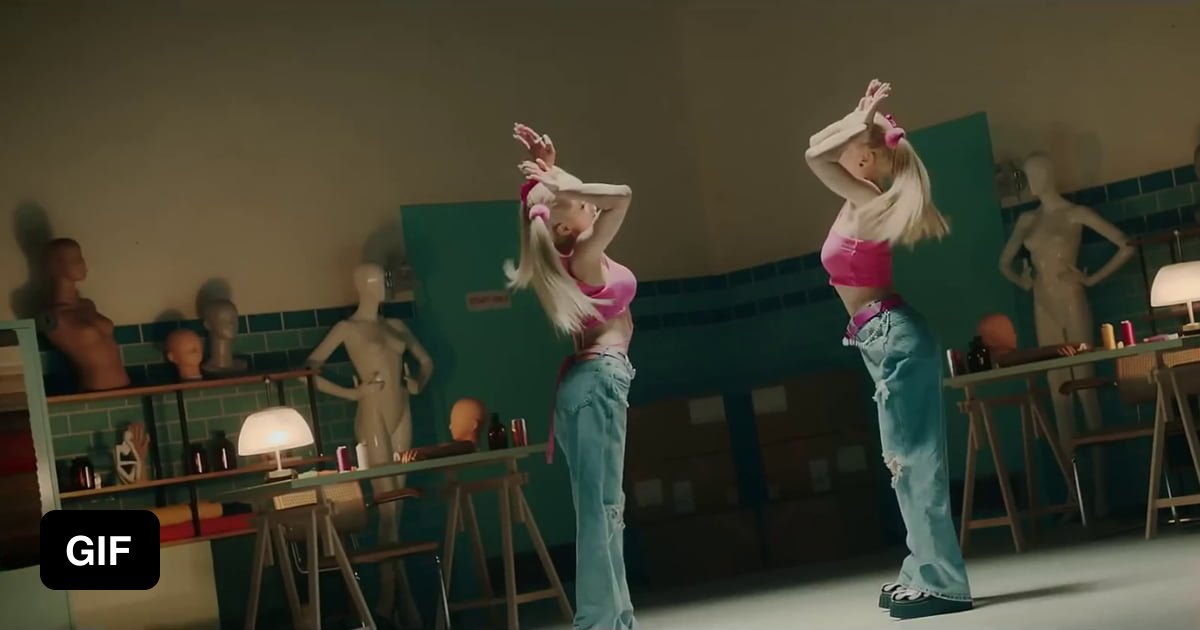 Apink CHOBOM - Copycat - 9GAG