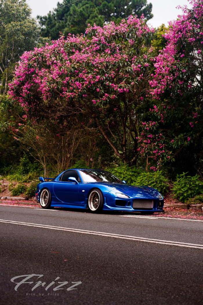 Fd rx7 shot with Fujifilm x-t200 35mm (4000x6000) - 9GAG