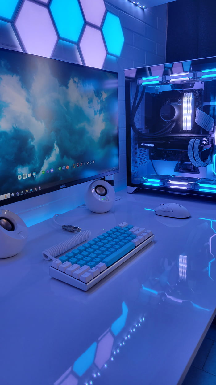 Light Blue Setup - 9GAG