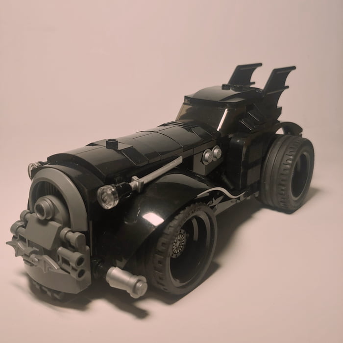 Lego Retro Batmobile. - 9GAG