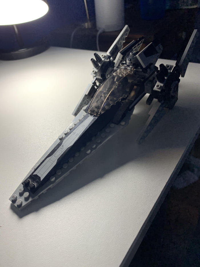 Rebuilt this set from 2011 set 7915 imperial v-wing - 9GAG