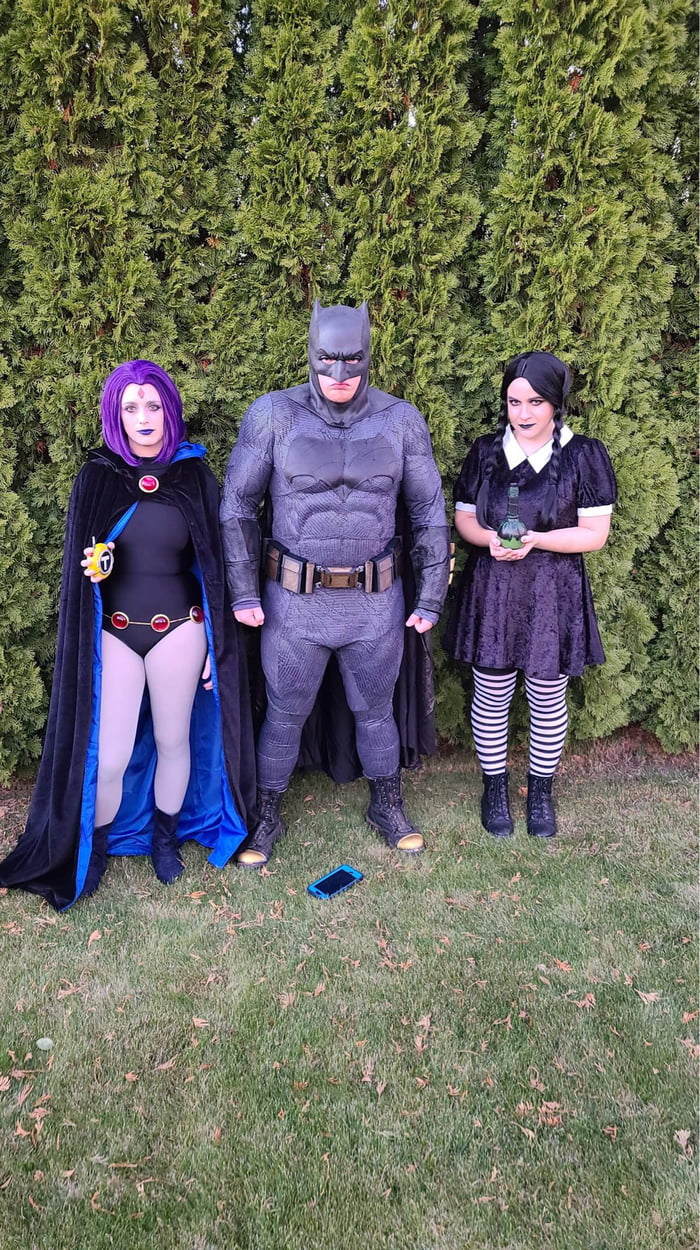 Happy Halloween from Batman Wednesday and raven - 9GAG