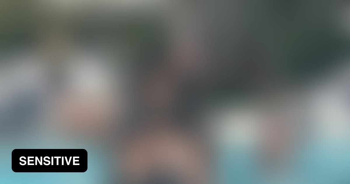 Hot in Black bikini - 9GAG