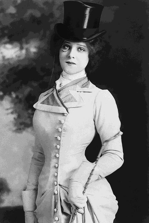 American actress and singer Edna May, 1910s. - 9GAG