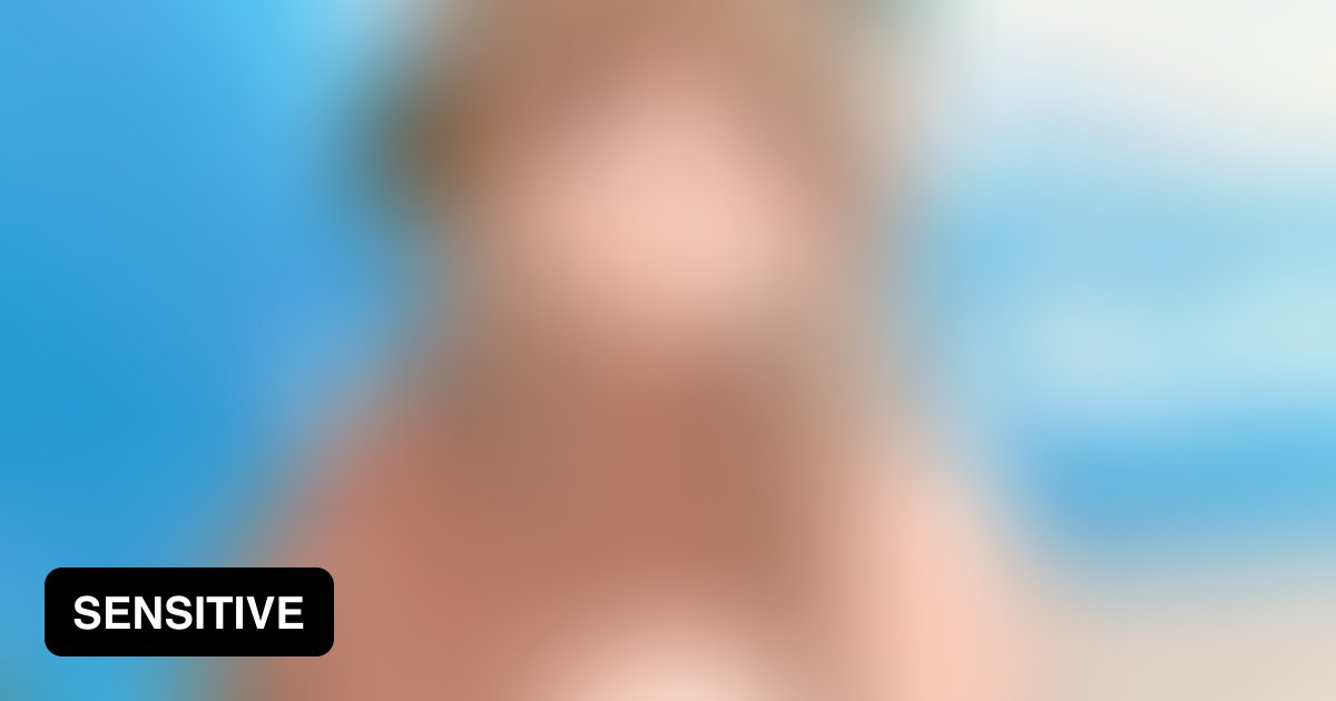 A day at the beach with Centi (Spiz) - 9GAG