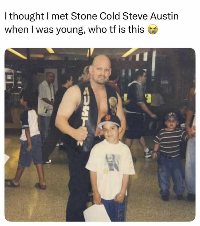 When you thought you met a celebrity but it was just a random dude - 9GAG