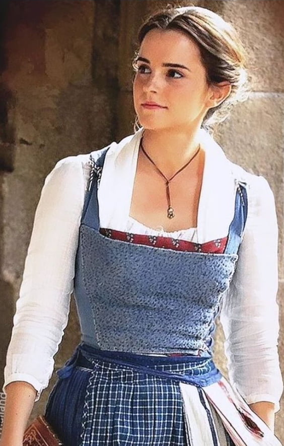 Emma Watson as belle, such a perfect cast ️ - 9GAG