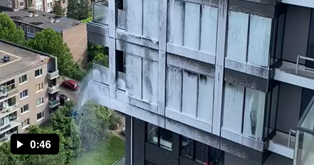 Windows washing in the Netherlands - 9GAG