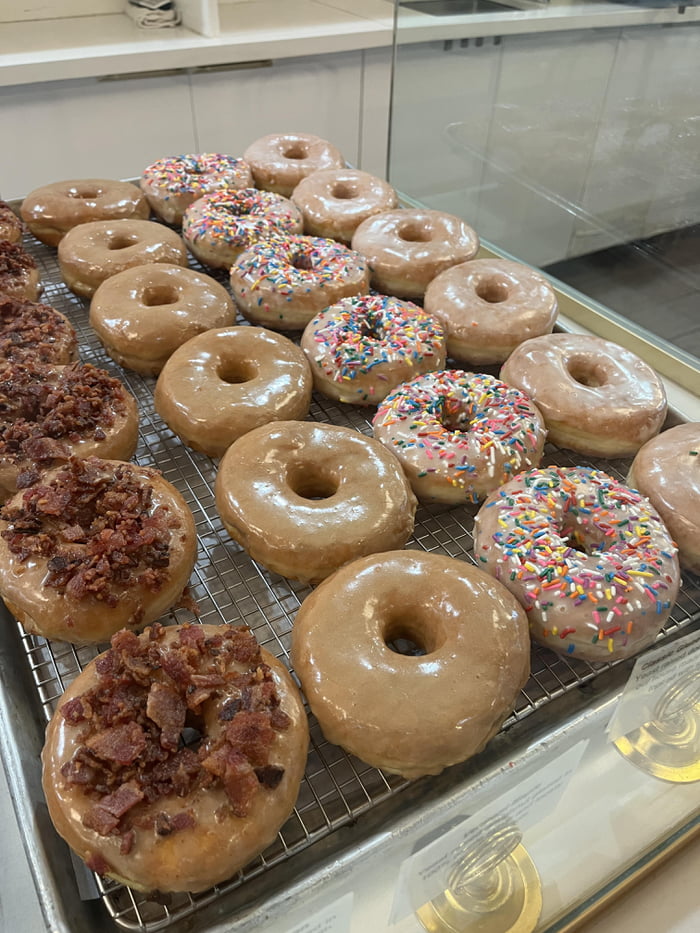 Tray of freshly glazed donuts. - 9GAG
