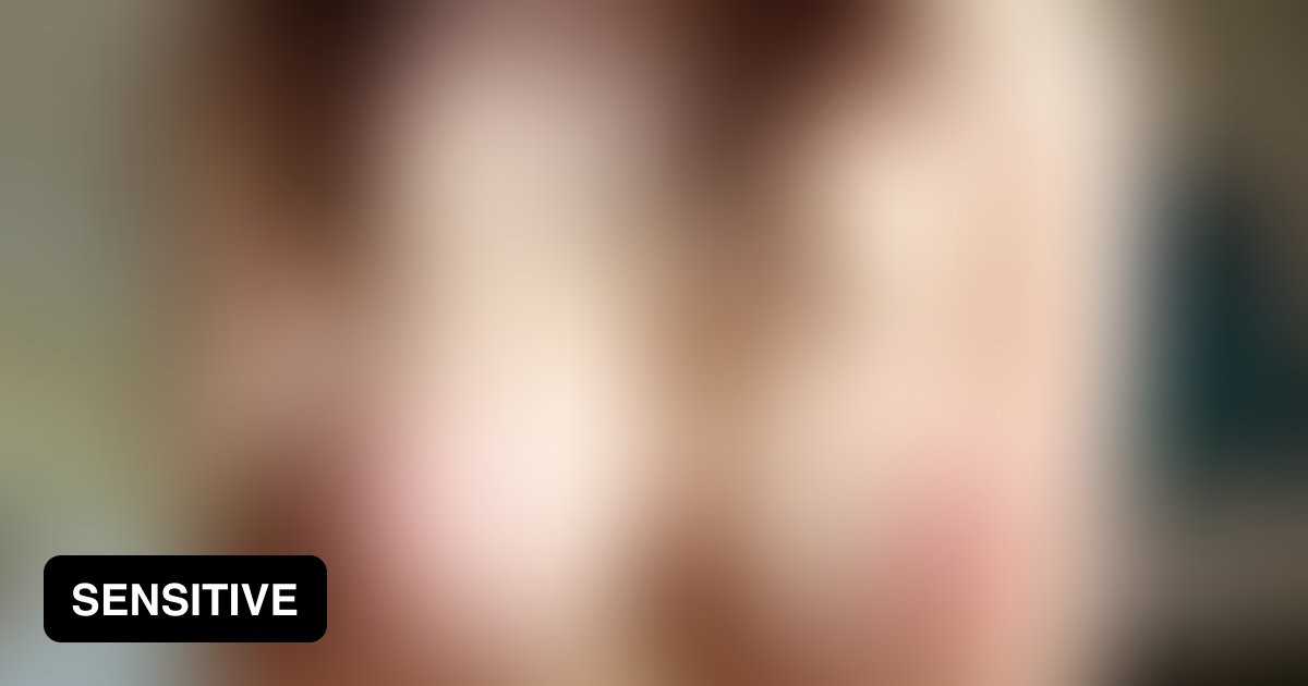 Every day is titty day #1430 - 9GAG